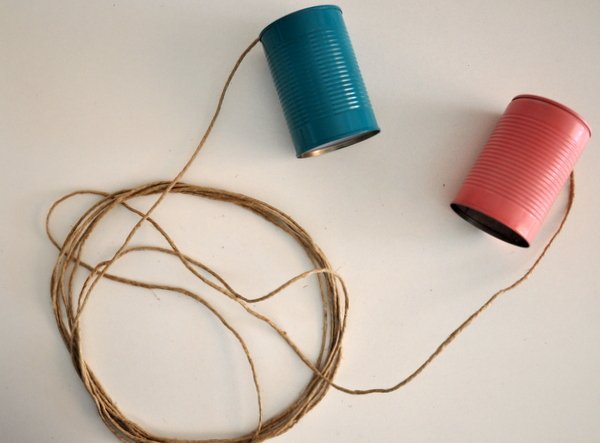 Making a telephone with two cans - Pintyplus