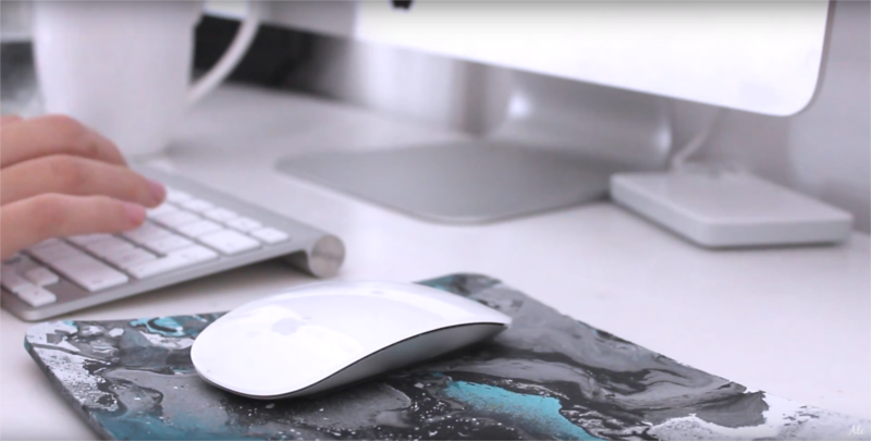 Marbled Mouse Mat - Pintyplus